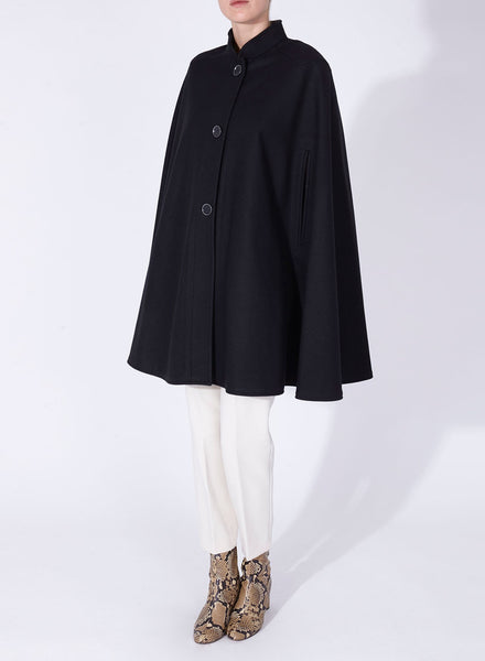 Short capes for women | SESEÑA