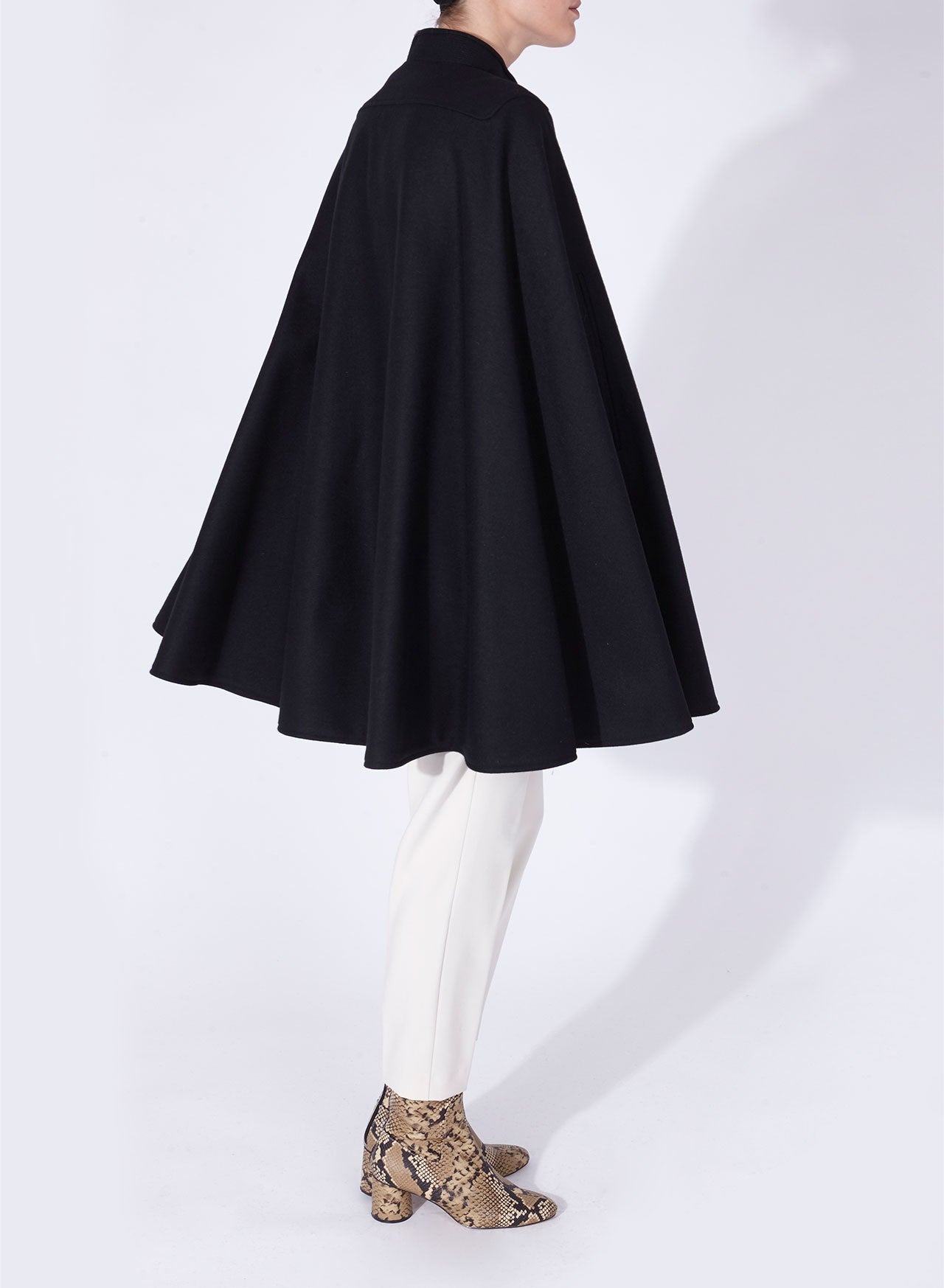 Catherine Cape Coat Black - Sesena Capes 1901